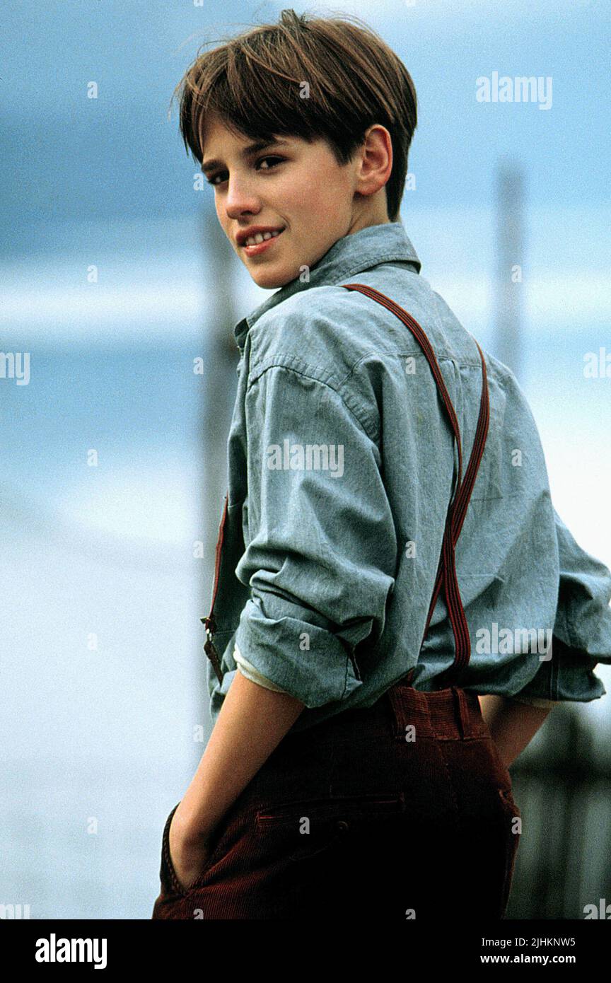 REEVE CARNEY, SNOW FALLING ON CEDARS, 1999 Stock Photo - Alamy