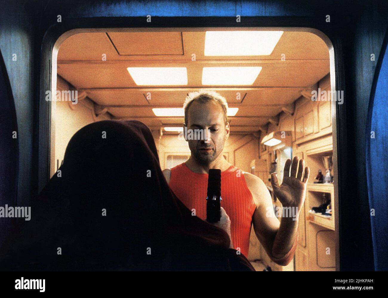 Luc fifth element 1997 hi-res stock photography and images - Alamy