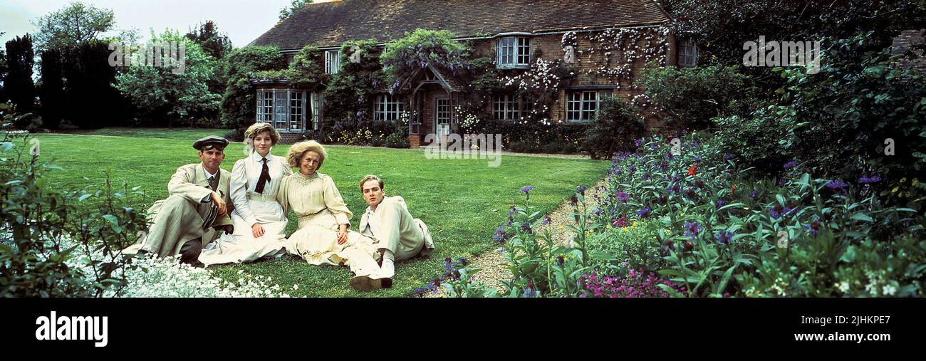 Howards end 1992 vanessa redgrave hi-res stock photography and images - Alamy