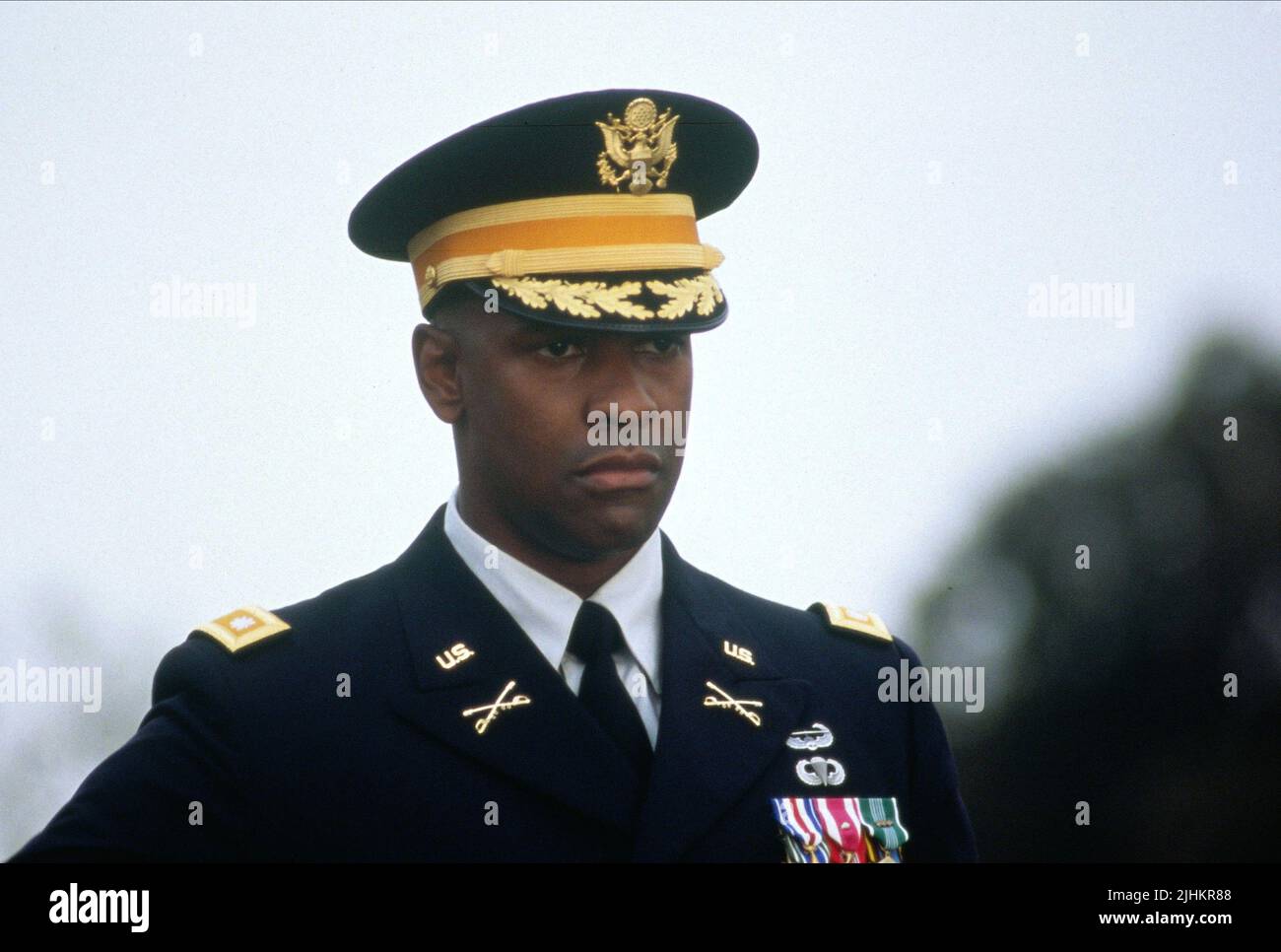 DENZEL WASHINGTON, COURAGE UNDER FIRE, 1996 Stock Photo - Alamy