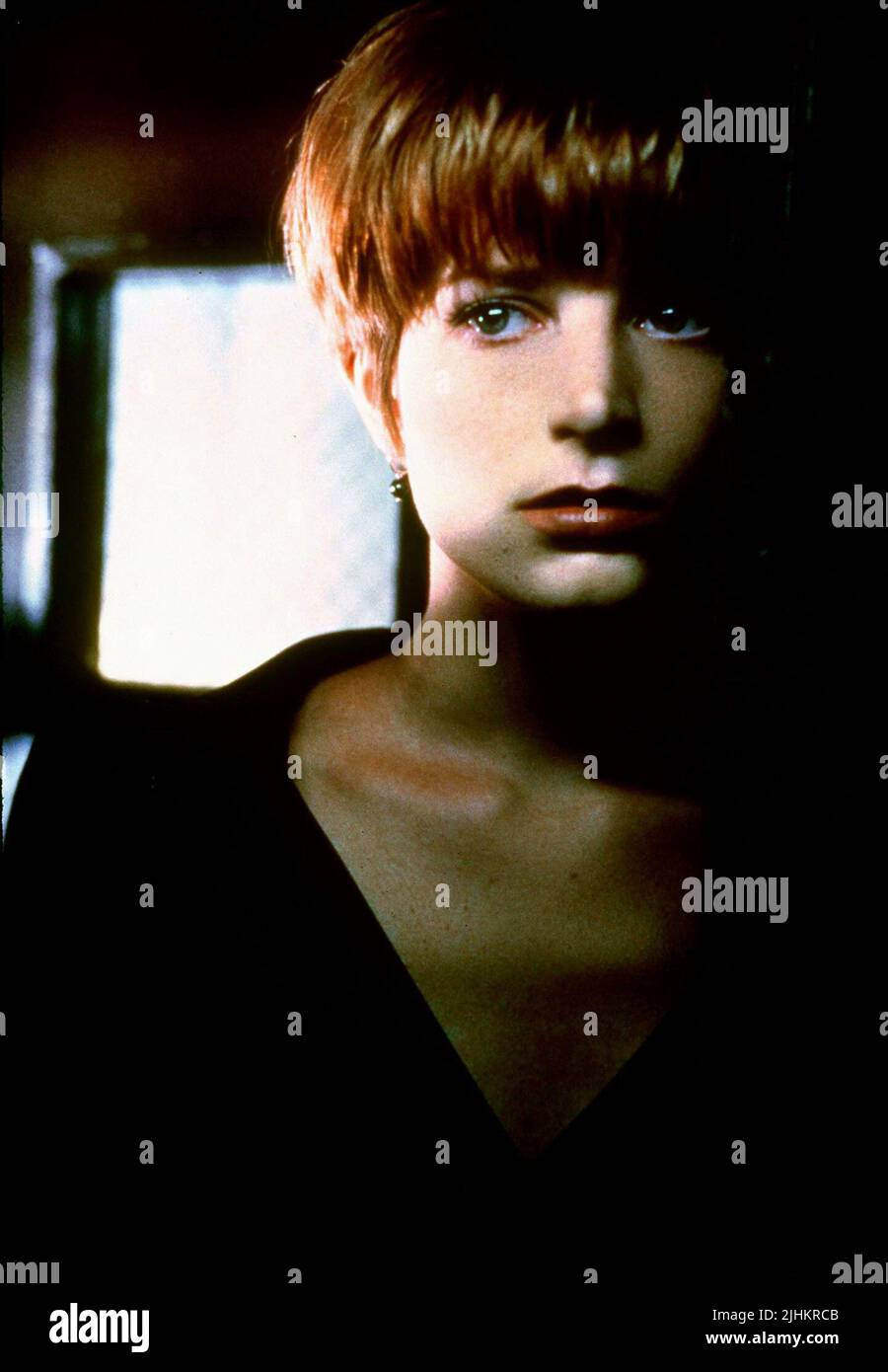 Single white female 1992 bridget fonda hi-res stock photography and ...