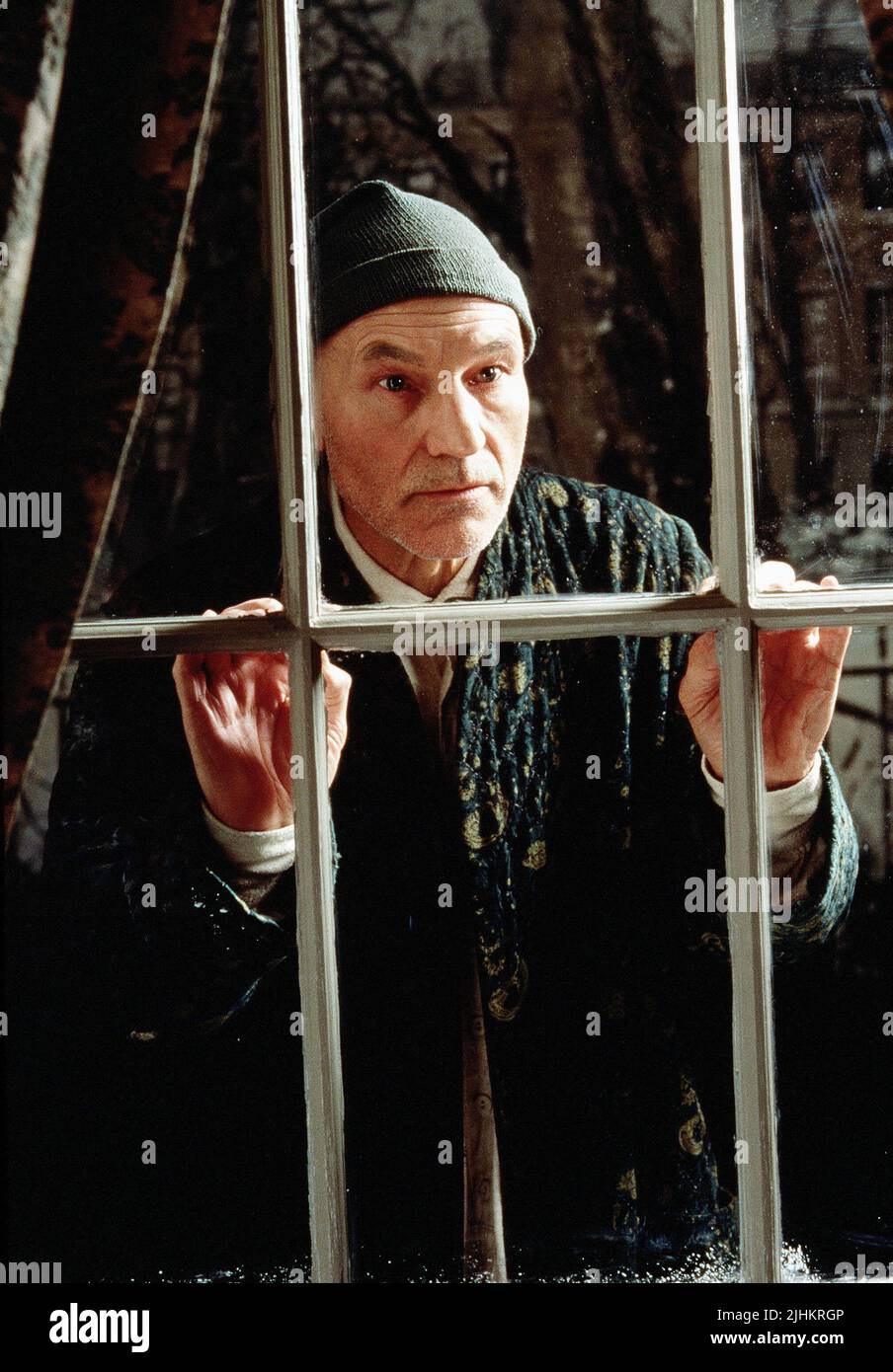 Patrick stewart christmas carol 1999 hi-res stock photography and ...