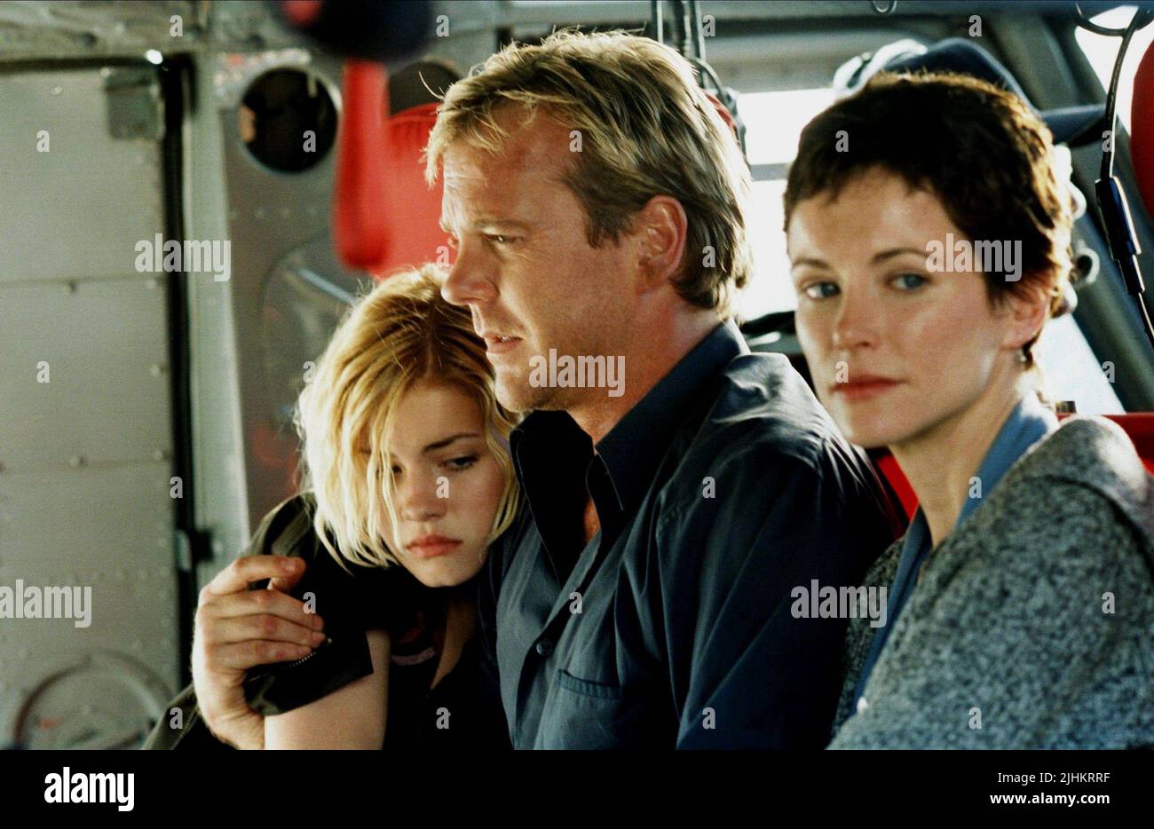 ELISHA CUTHBERT, KIEFER SUTHERLAND, LESLIE HOPE, 24 : SEASON 1, 2001 ...