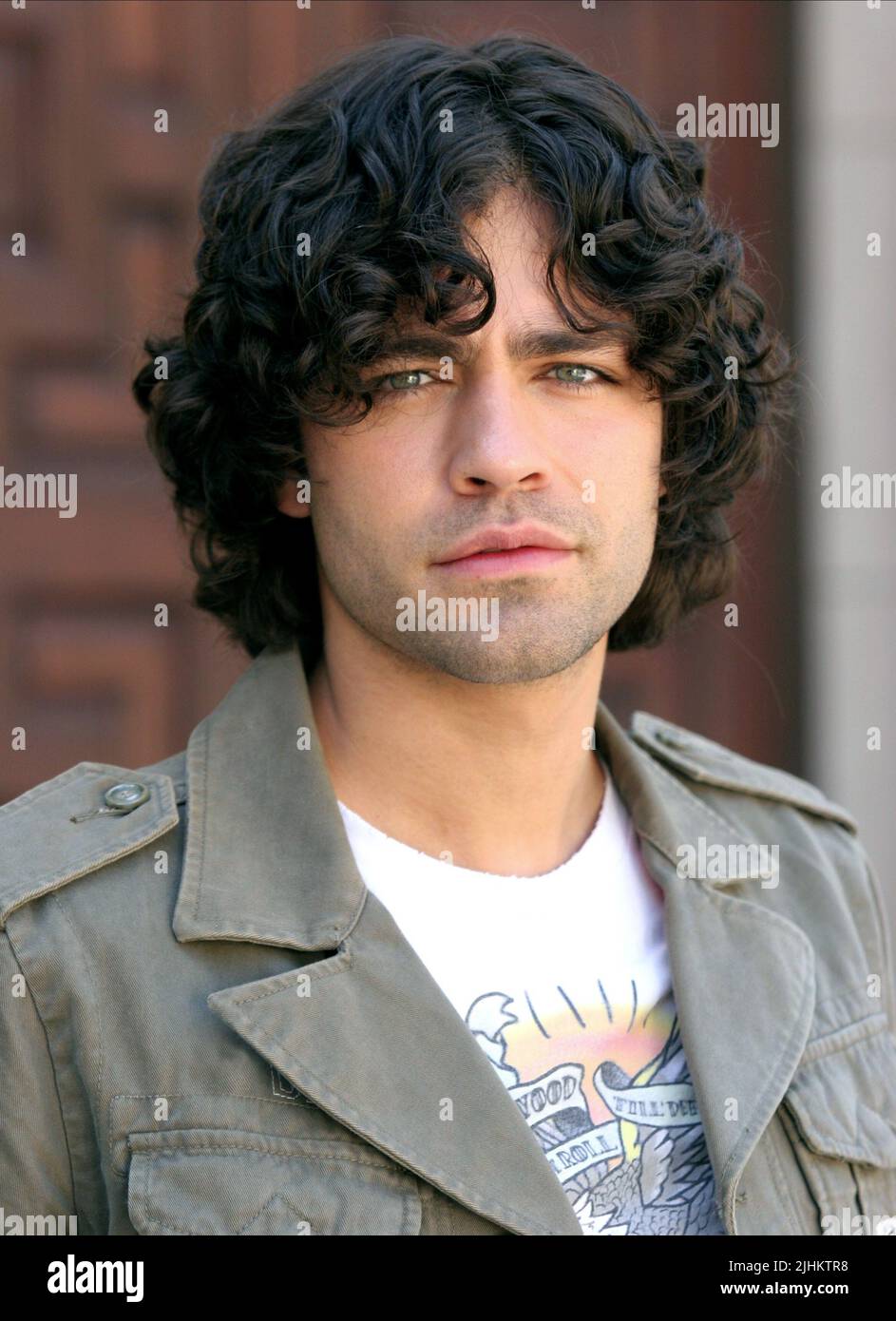 ADRIAN GRENIER, ENTOURAGE, 2004 Stock Photo - Alamy