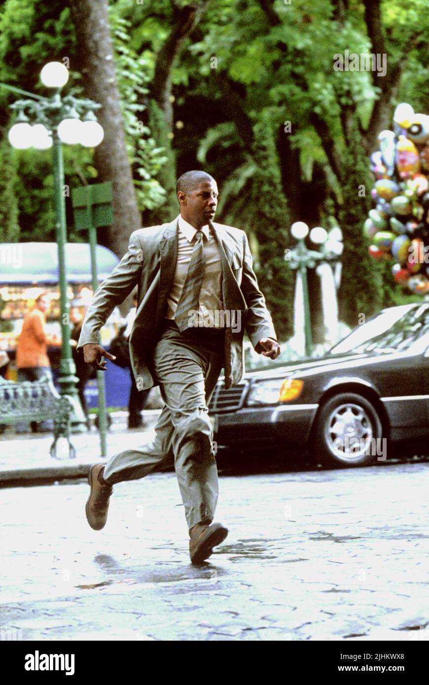 DENZEL WASHINGTON, MAN ON FIRE, 2004 Stock Photo - Alamy