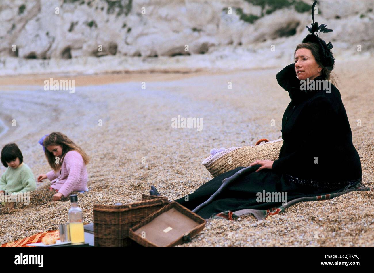 EMMA THOMPSON, NANNY MCPHEE, 2005 Stock Photo - Alamy