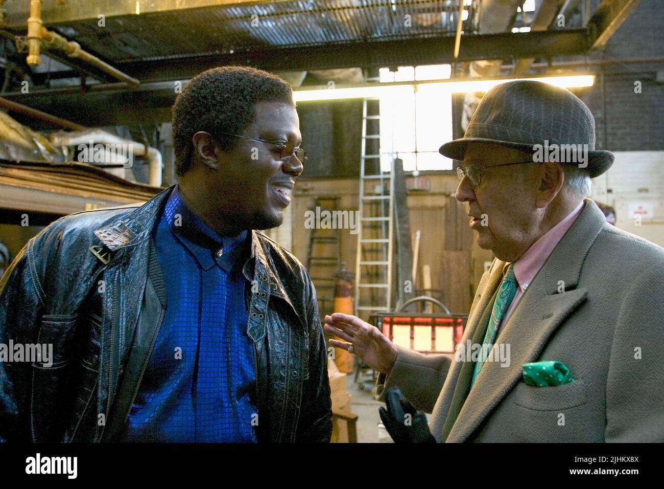 BERNIE MAC, CARL REINER, OCEAN'S TWELVE, 2004 Stock Photo - Alamy