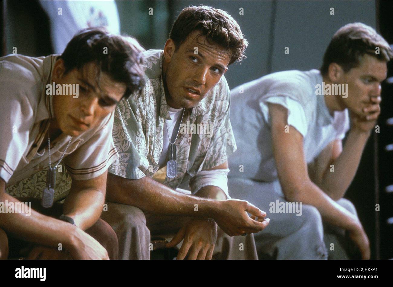 JOSH HARTNETT, BEN AFFLECK, PEARL HARBOR, 2001 Stock Photo - Alamy
