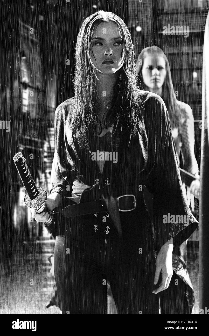 Devon aoki 2005 hi-res stock photography and images - Alamy