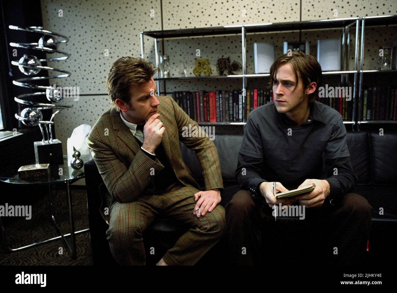 EWAN MCGREGOR, RYAN GOSLING, STAY, 2005 Stock Photo - Alamy