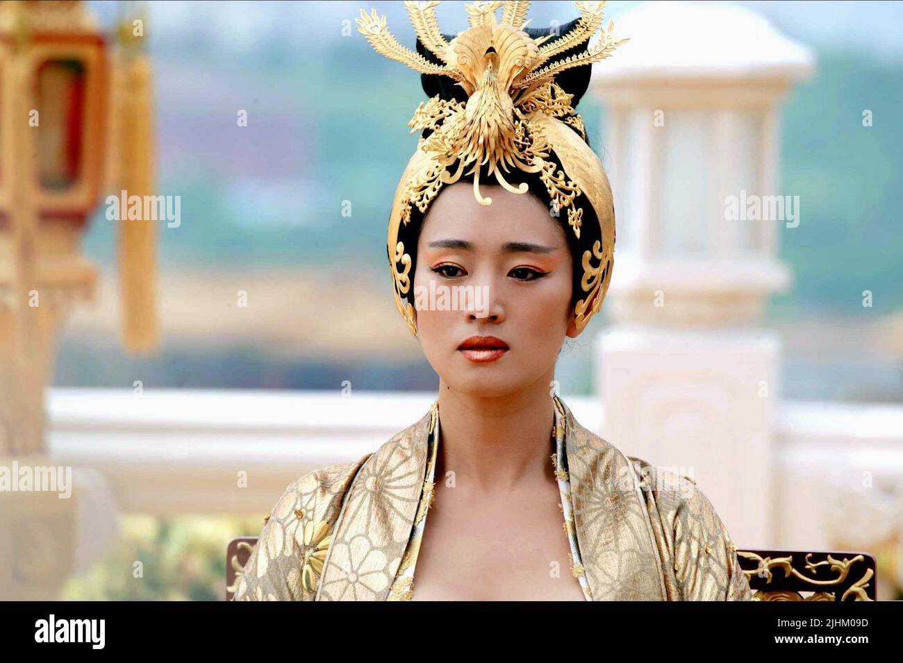 GONG LI, CURSE OF THE GOLDEN FLOWER, 2006 Stock Photo - Alamy