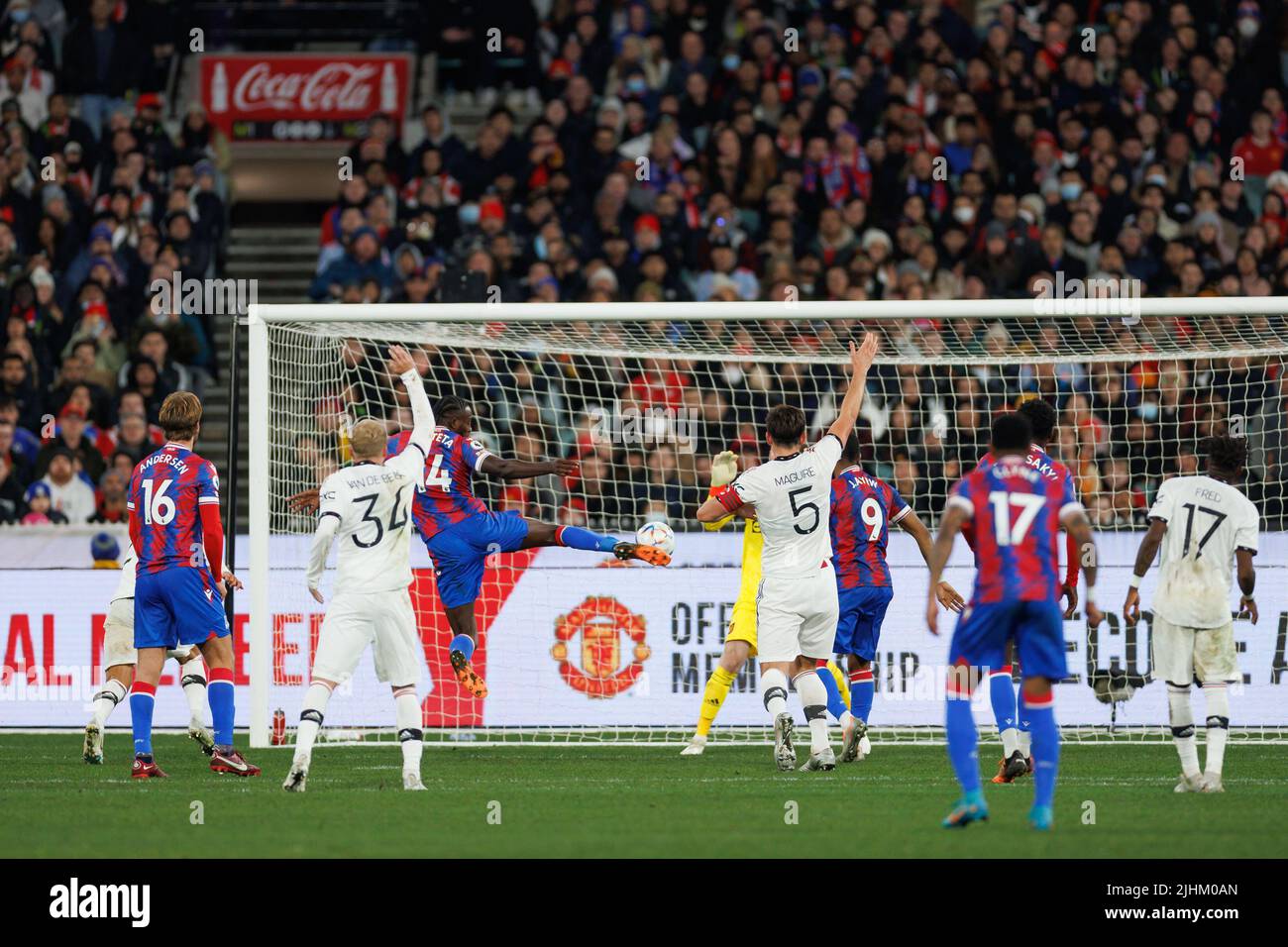 Crystal palace manchester united mateta hi-res stock photography and ...