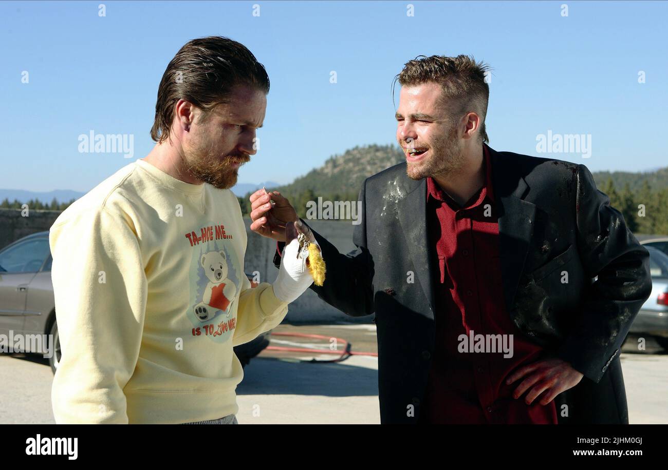 MARTIN HENDERSON, CHRIS PINE, SMOKIN' ACES, 2006 Stock Photo - Alamy