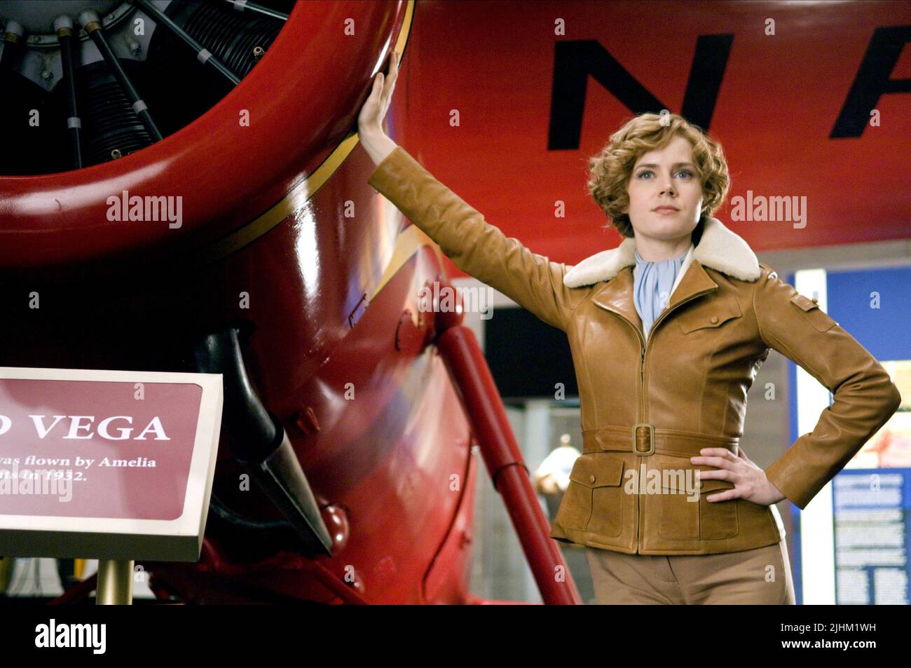 Amelia Earhart Costume Amy Adams