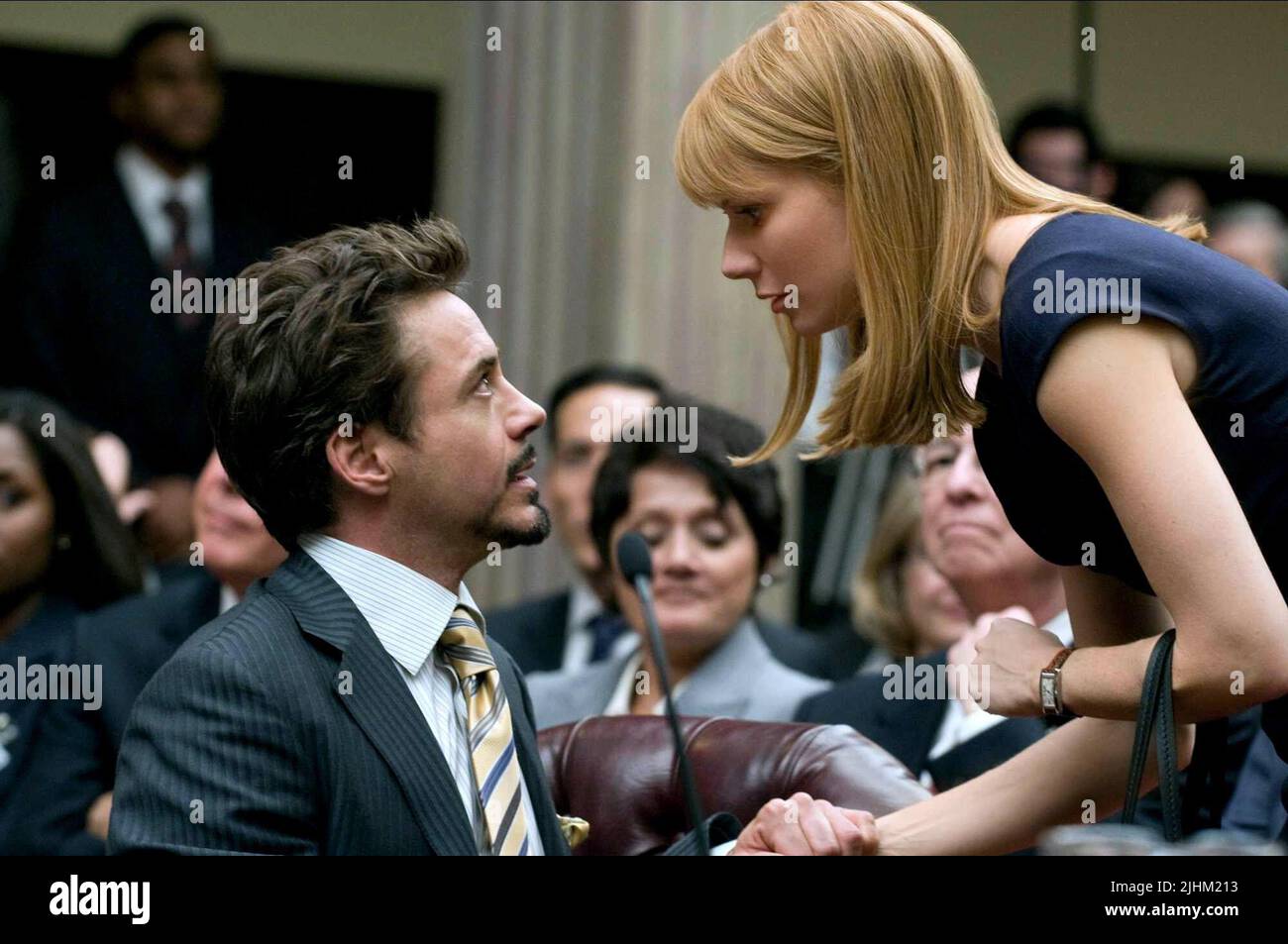 ROBERT DOWNEY JR, GWYNETH PALTROW, IRON MAN 2, 2010 Stock Photo - Alamy