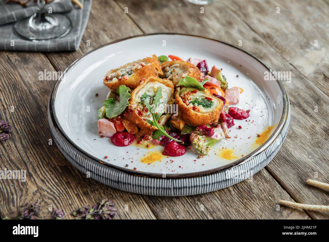 Dish rolls hi-res stock photography and images - Alamy