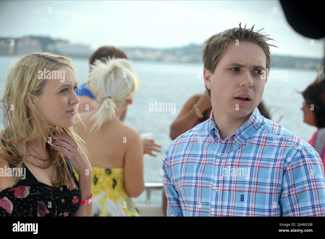EMILY HEAD, JOE THOMAS, THE INBETWEENERS MOVIE, 2011 Stock Photo - Alamy