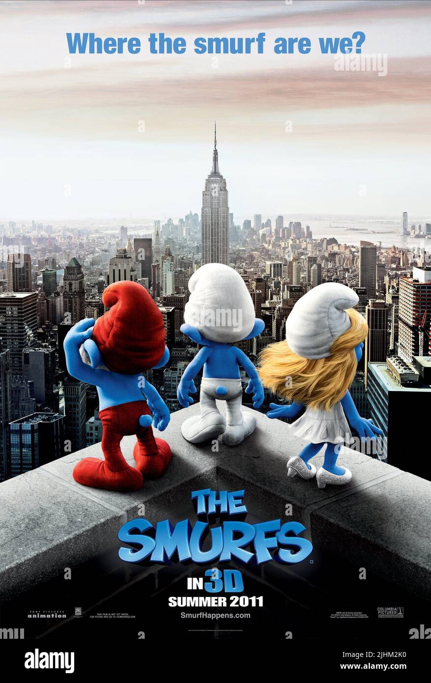 The smurfs film still hi-res stock photography and images - Alamy
