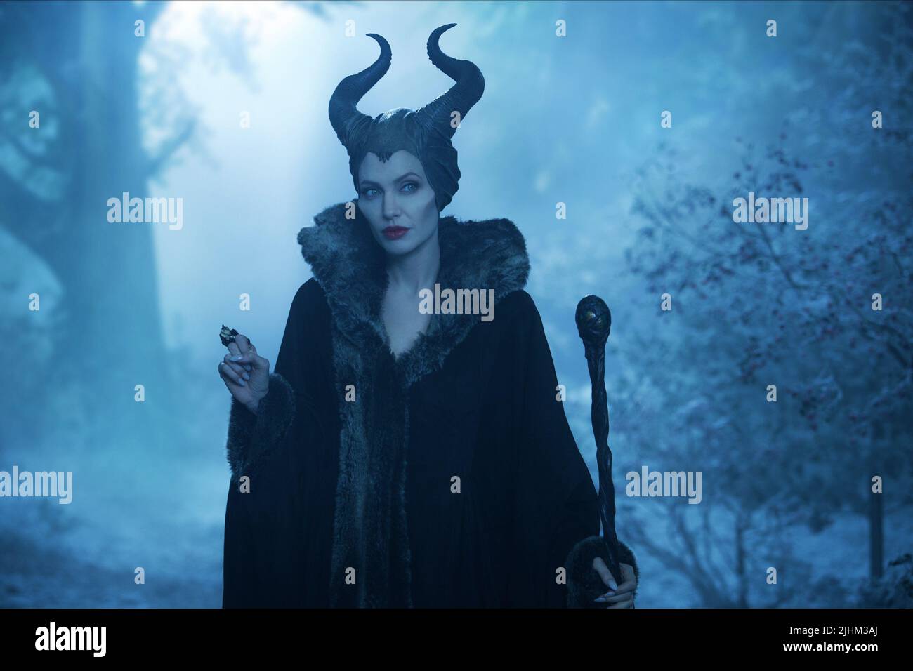Maleficent hi-res stock photography and images - Alamy