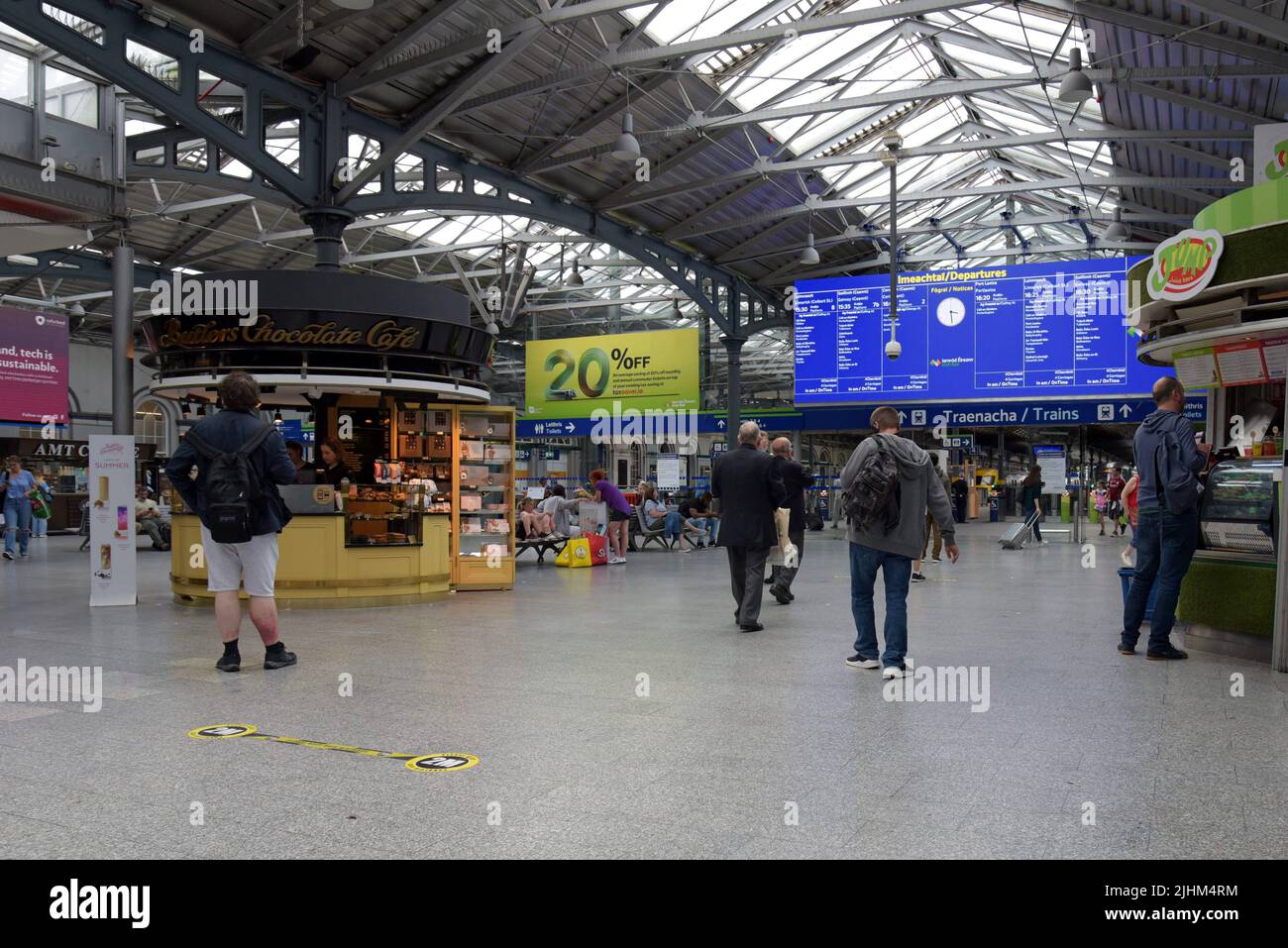 Irish Rail passengers at Dublin Heuston Station waiting for trains on ...