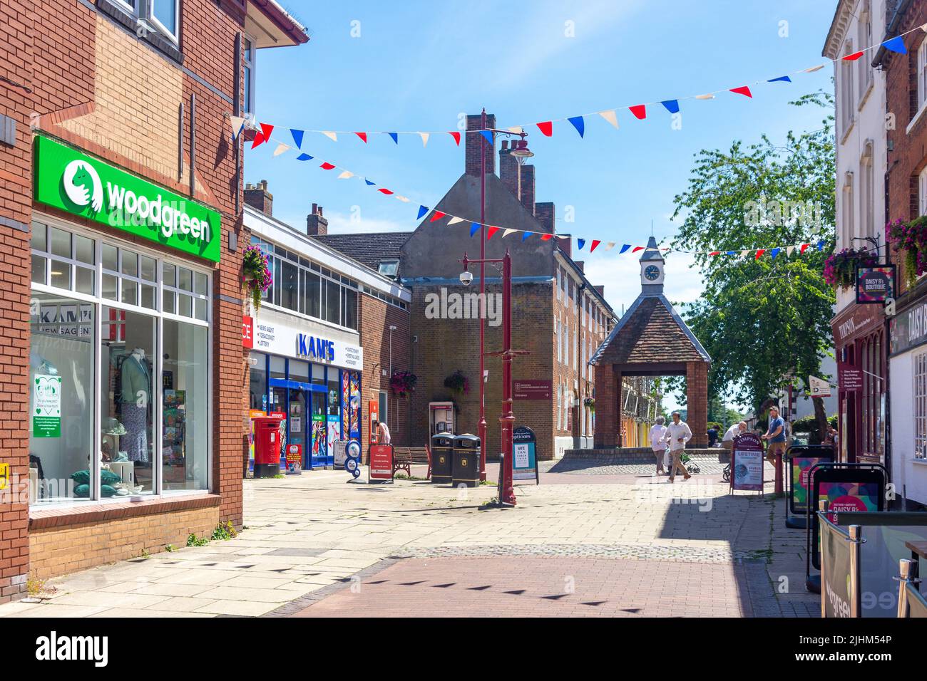Clock tower sheaf high street shops shopping bunting streets dav hi-res ...