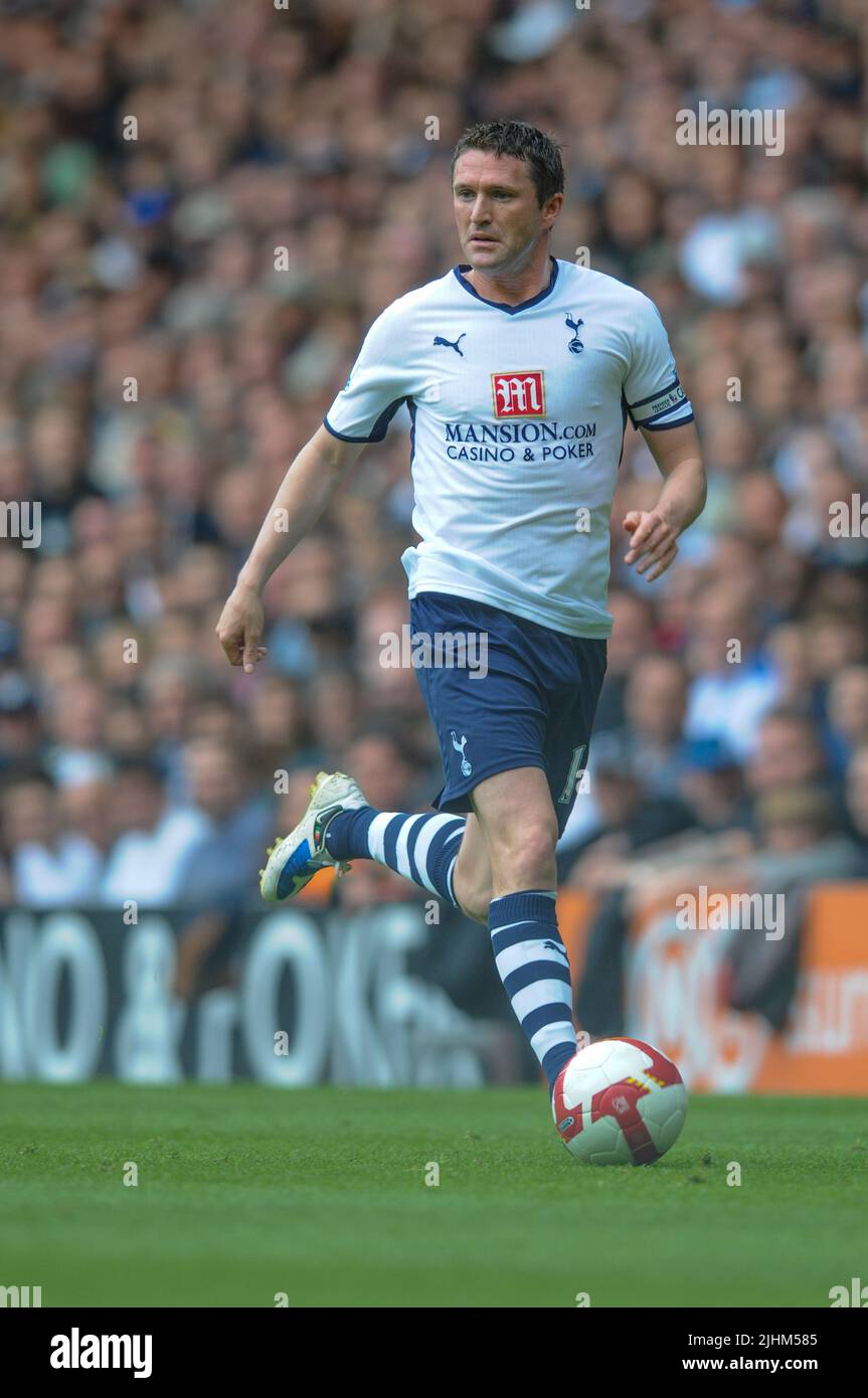 Robbie keane tottenham hi-res stock photography and images - Alamy