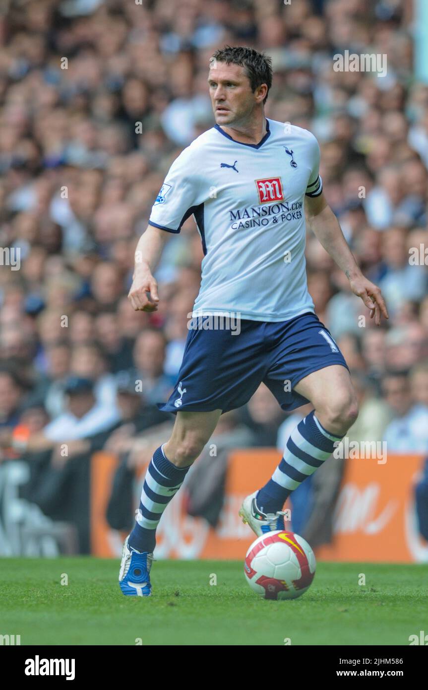 Robbie keane tottenham hi-res stock photography and images - Alamy