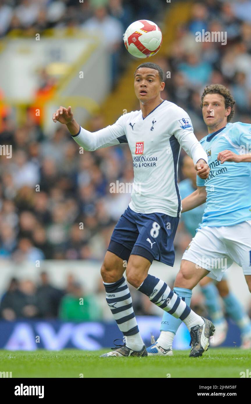 Tottenham Hotspur Jermaine Jenas Stock Photo - Alamy