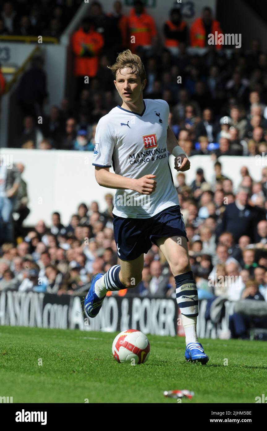 Tottenham Hotspur Roman Pavlyuchenko Stock Photo - Alamy