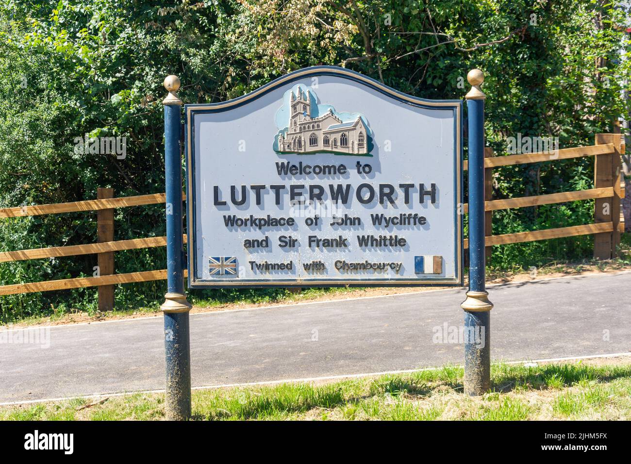 Welcome to sign lutterworth leicestershire town centre signs mar hi-res ...