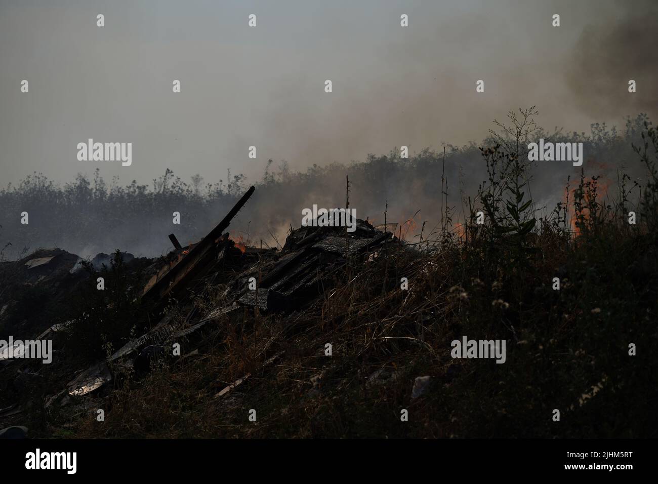 Wennington fire hi-res stock photography and images - Alamy