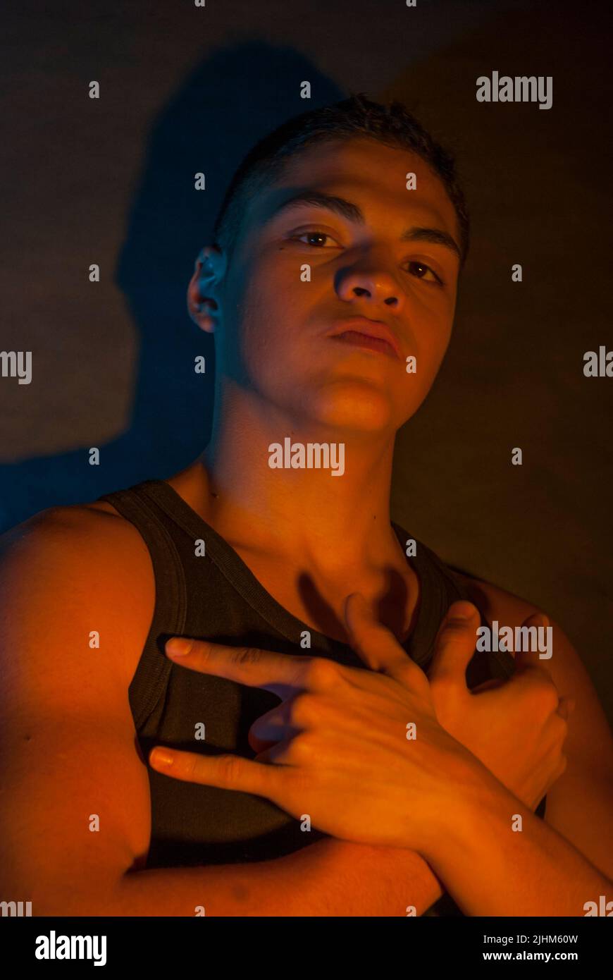 Cuerpo vertical hi-res stock photography and images - Alamy