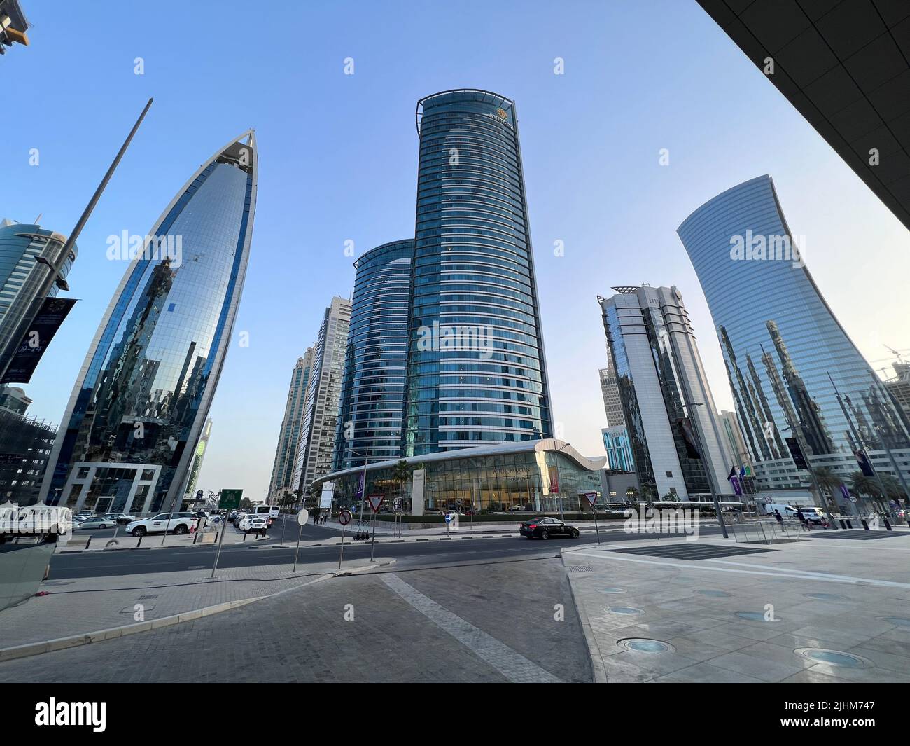 Qatar motorway hi-res stock photography and images - Alamy