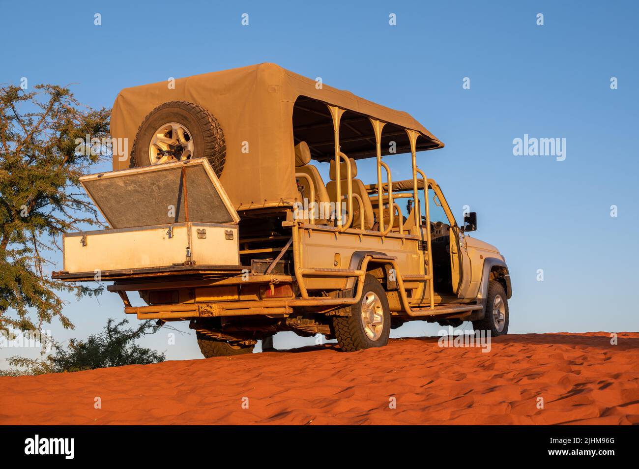 Sundowner drive hi-res stock photography and images - Alamy