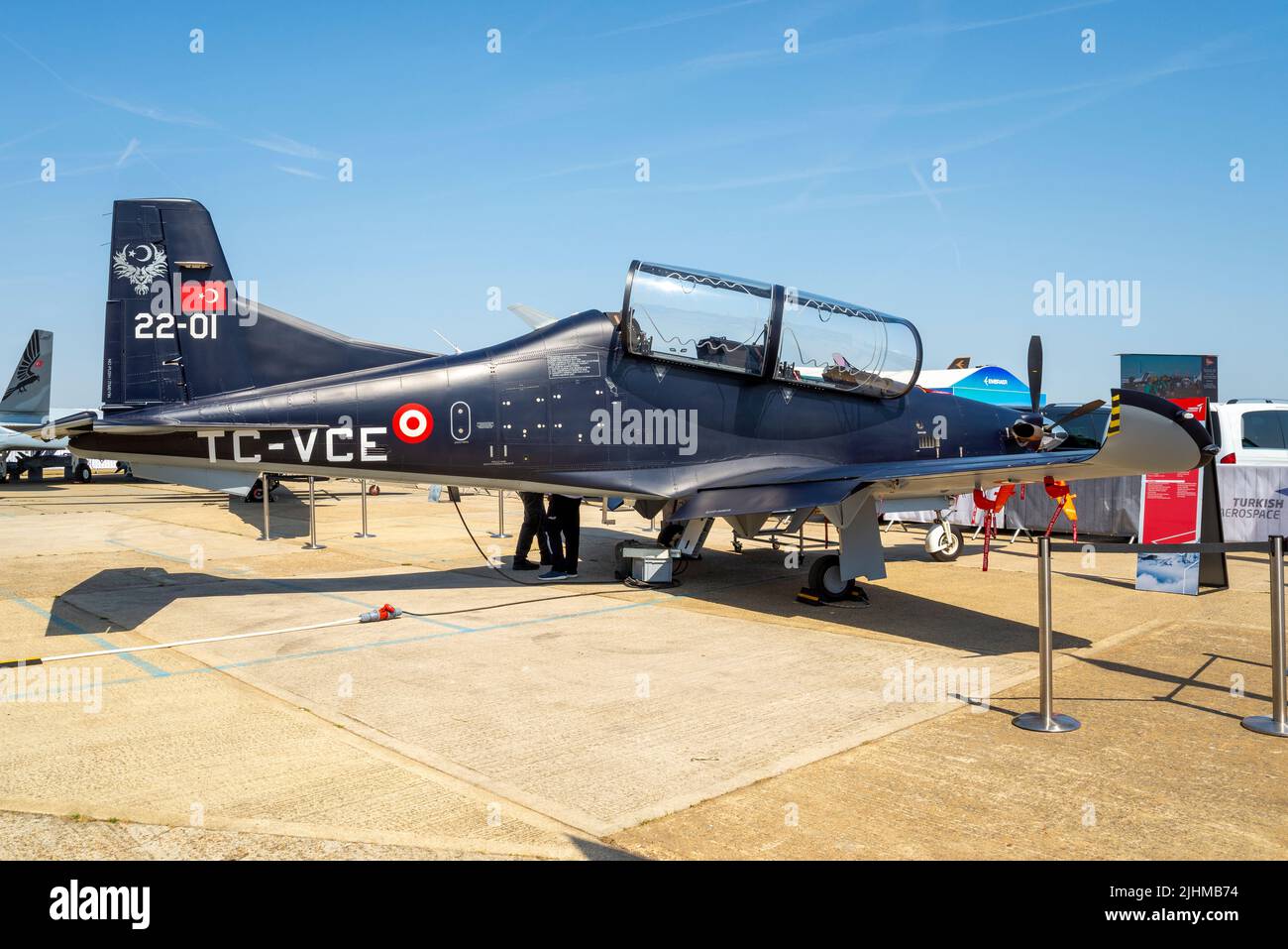 Turkish Aerospace Industries Hürkuş at Farnborough International ...