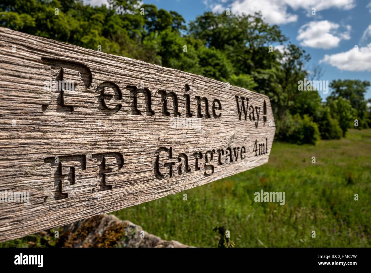 Pennine way signage hi-res stock photography and images - Alamy