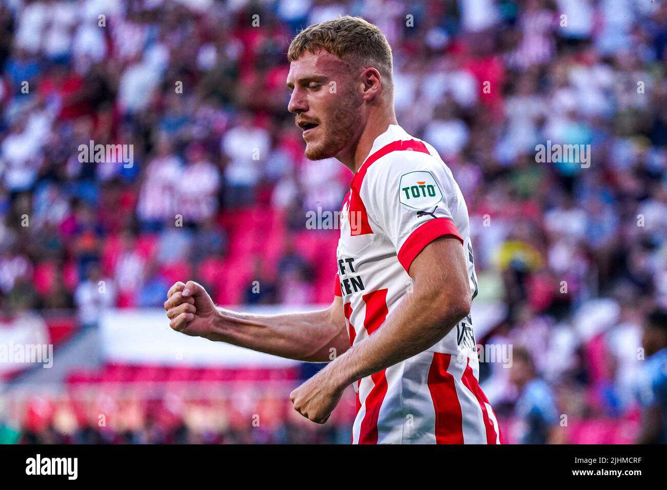 EINDHOVEN, NETHERLANDS - JULY 19: Yorbe Vertessen of PSV Eindhoven ...