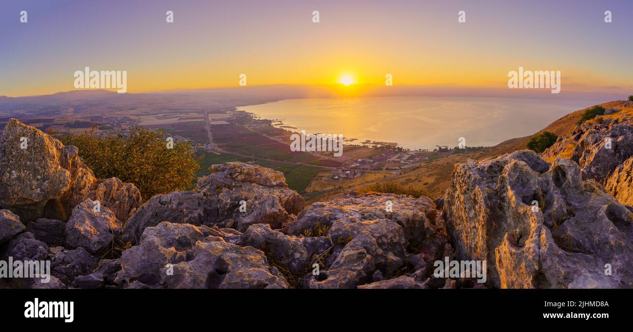 Panoramic sunrise view of the Sea of Galilee, from Mount Arbel (west ...