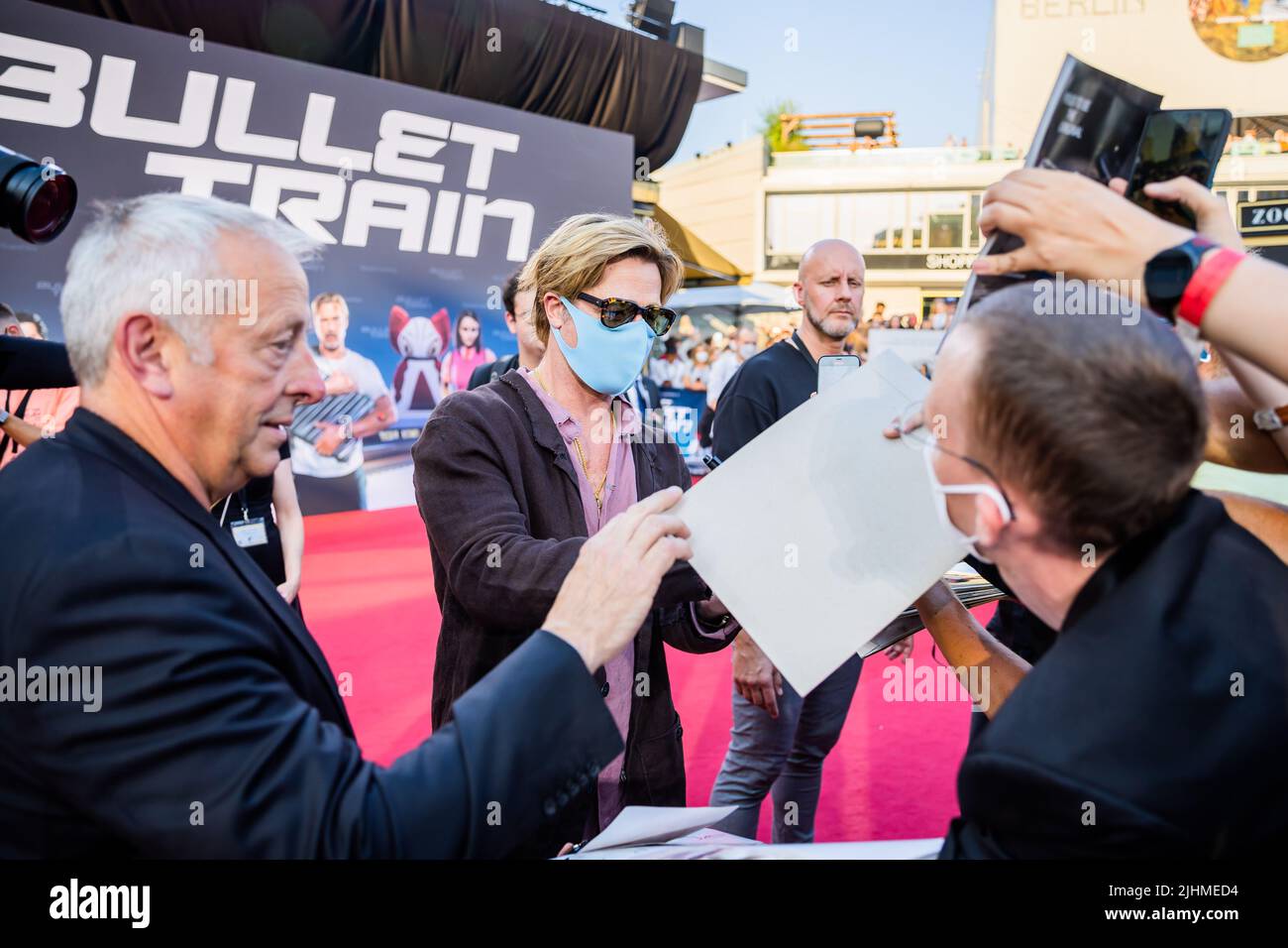 Brad signs hi-res stock photography and images - Alamy