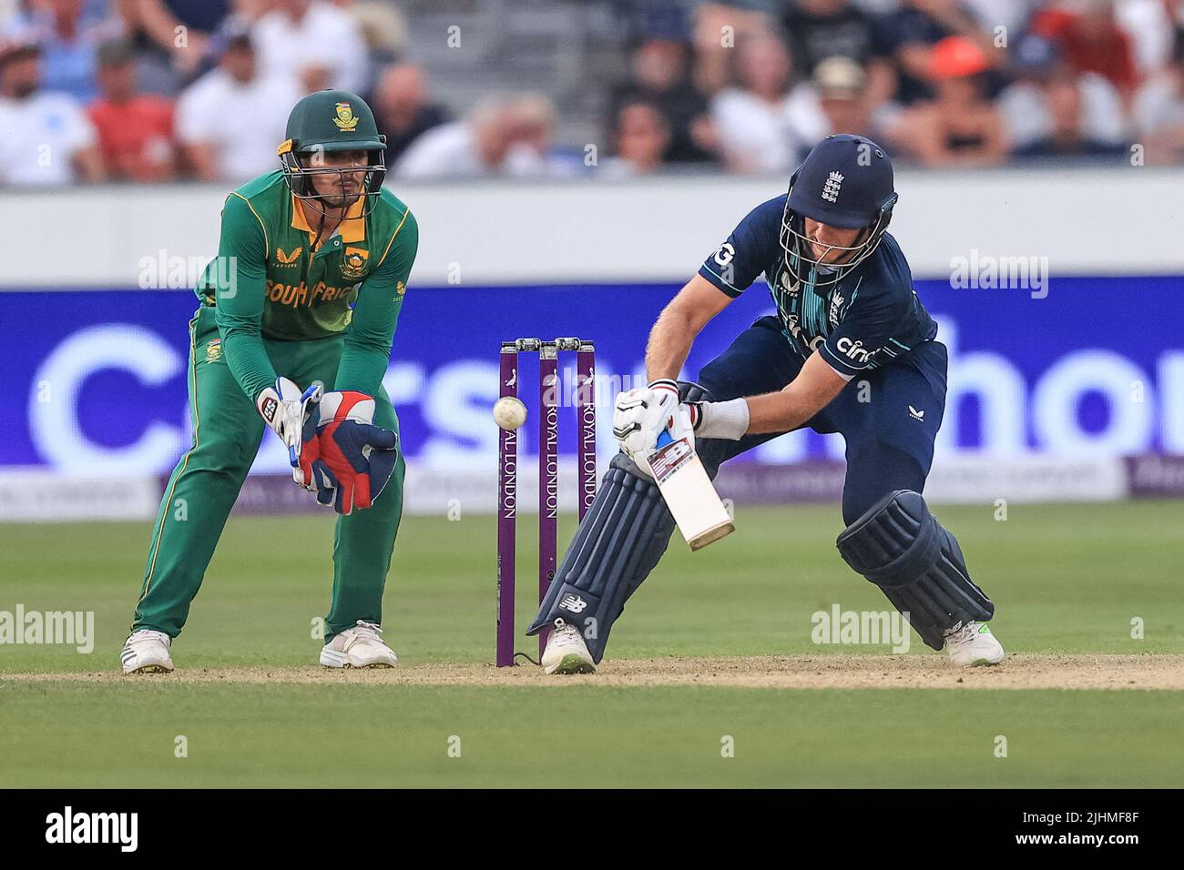 Joe Root of England with a reverse sweep for a boundary Stock Photo - Alamy