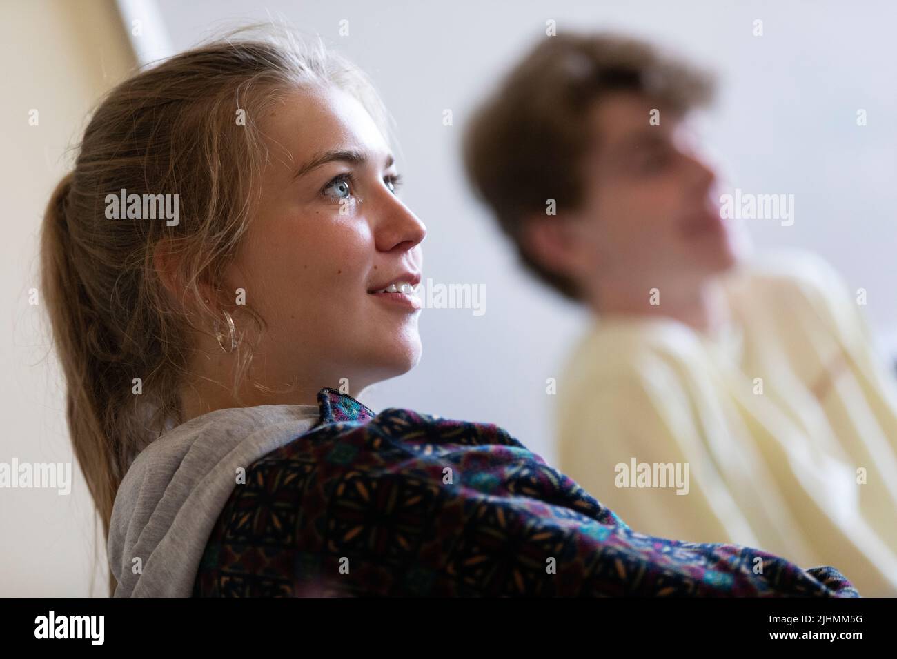 High school classroom students hi-res stock photography and images - Alamy