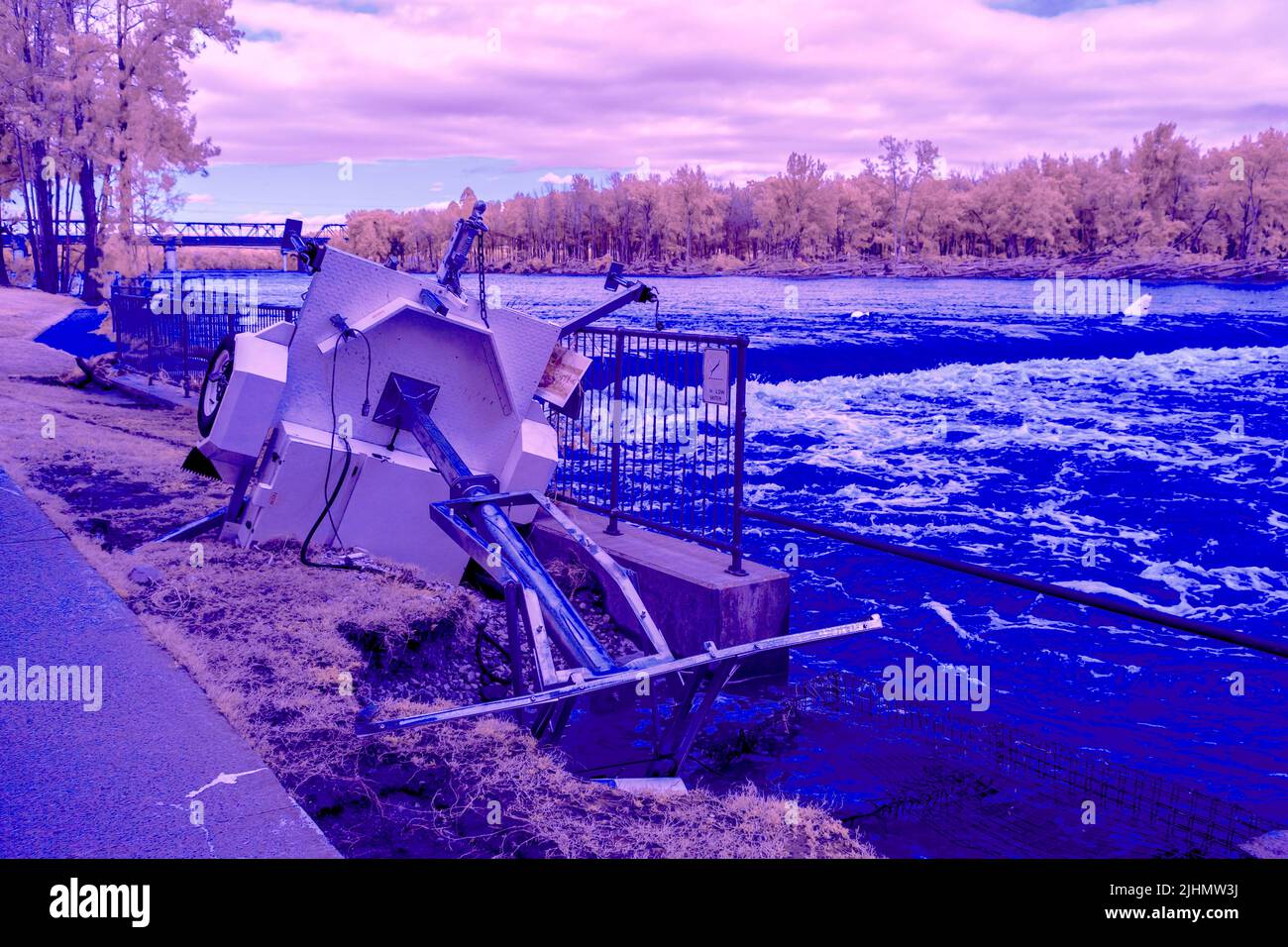 Infrared photograph of flooding at the Penrith Weir in the Nepean River ...