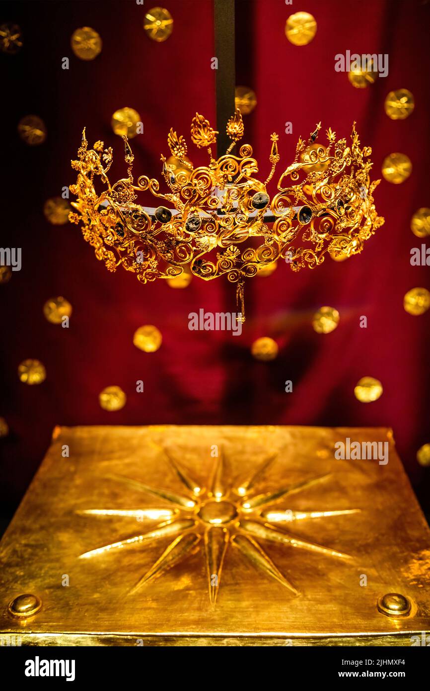 Elaborate golden diadem and the golden larnax in the Museum of the ...