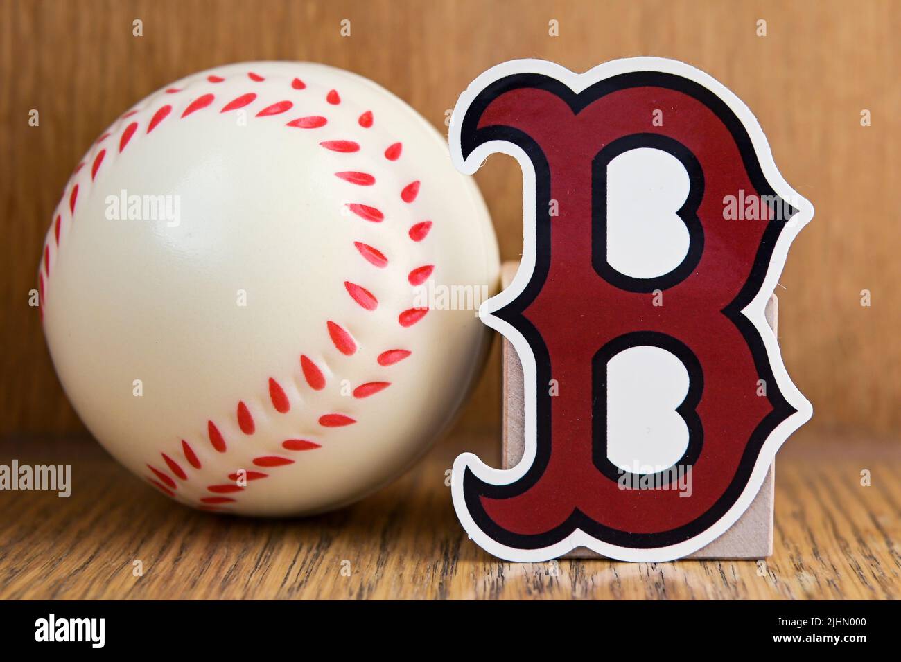 Boston red sox logo hi-res stock photography and images - Alamy