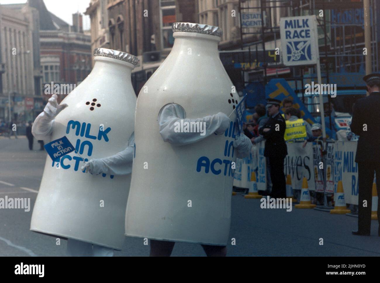 Cycling milk race 1987 hi-res stock photography and images - Alamy