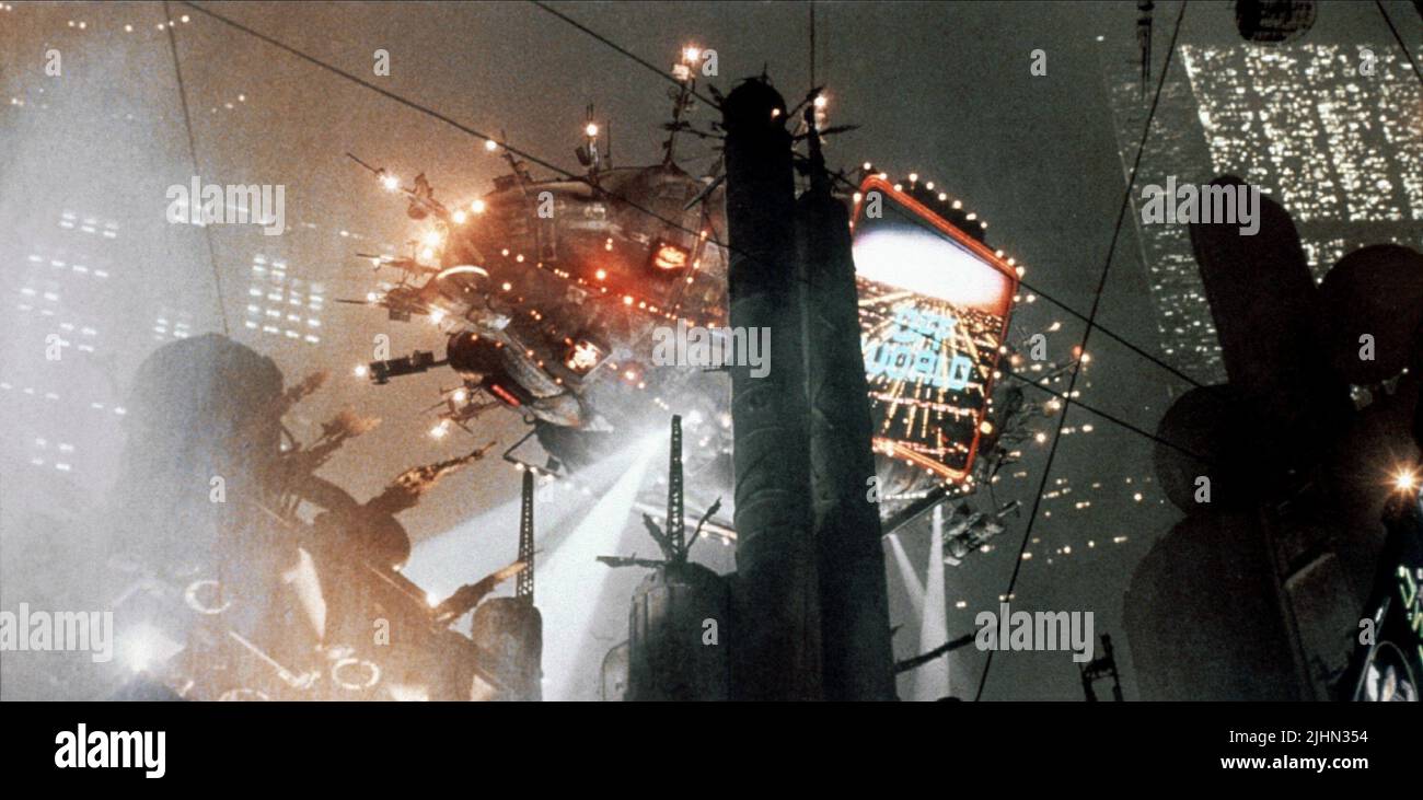 FUTURISTIC SCENE, BLADE RUNNER, 1982 Stock Photo - Alamy