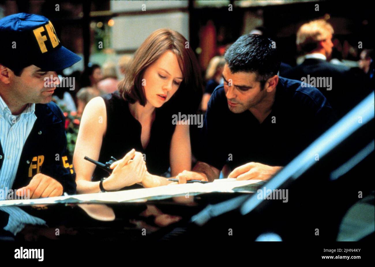 NICOLE KIDMAN, GEORGE CLOONEY, THE PEACEMAKER, 1997 Stock Photo - Alamy