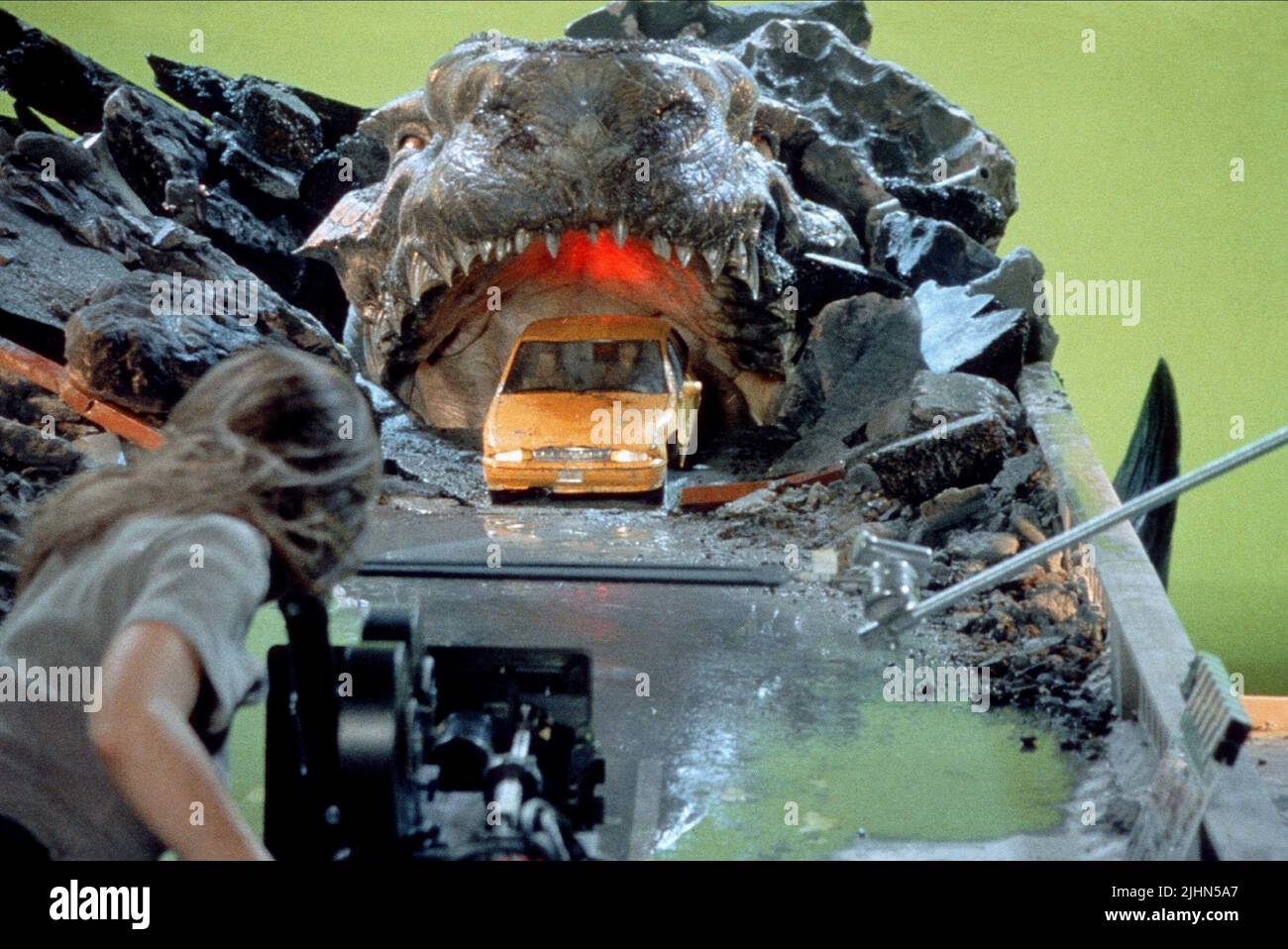 SPECIAL EFFECTS SCENE, GODZILLA, 1998 Stock Photo - Alamy