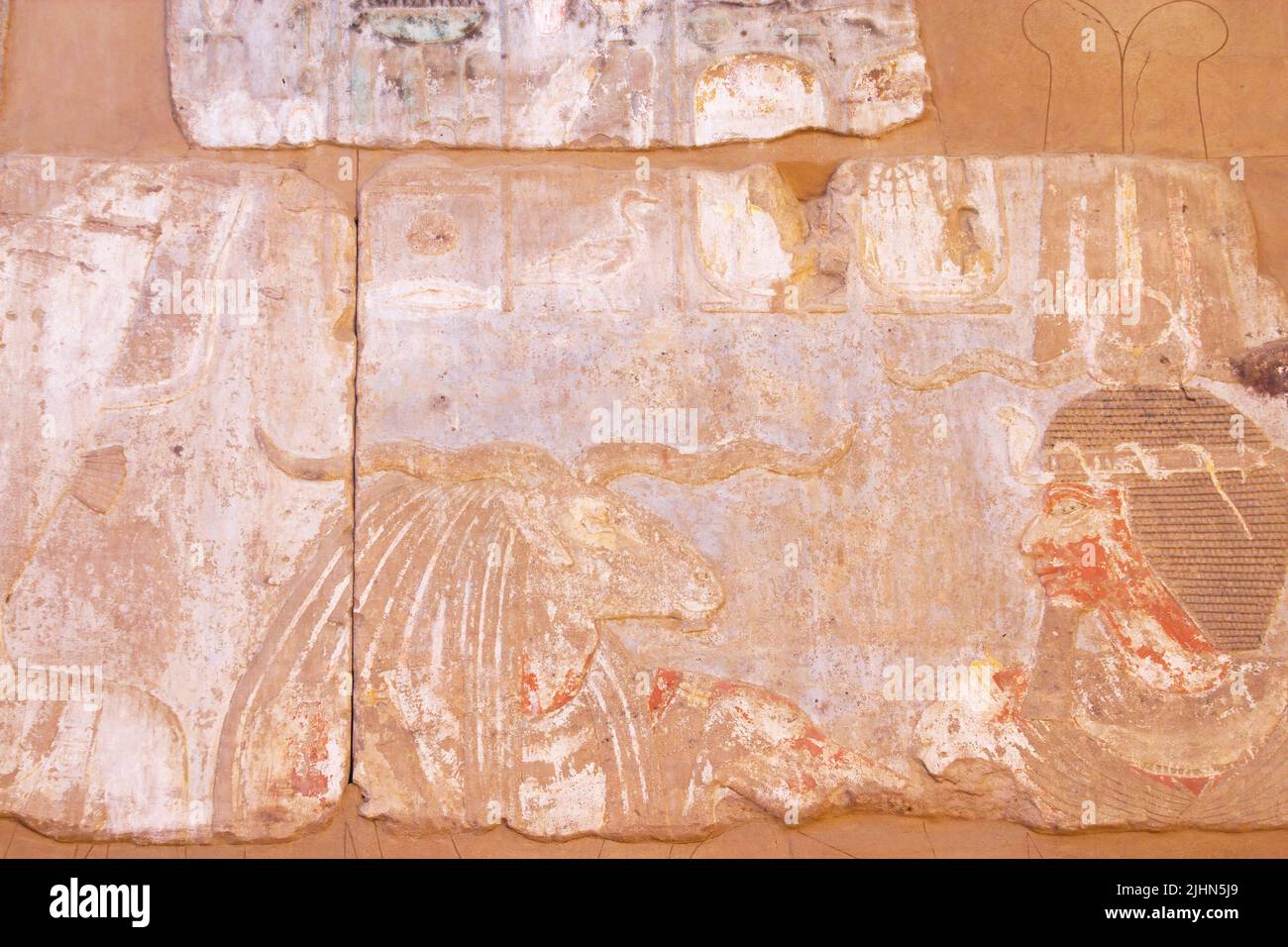 Elephantine ruins hi-res stock photography and images - Alamy