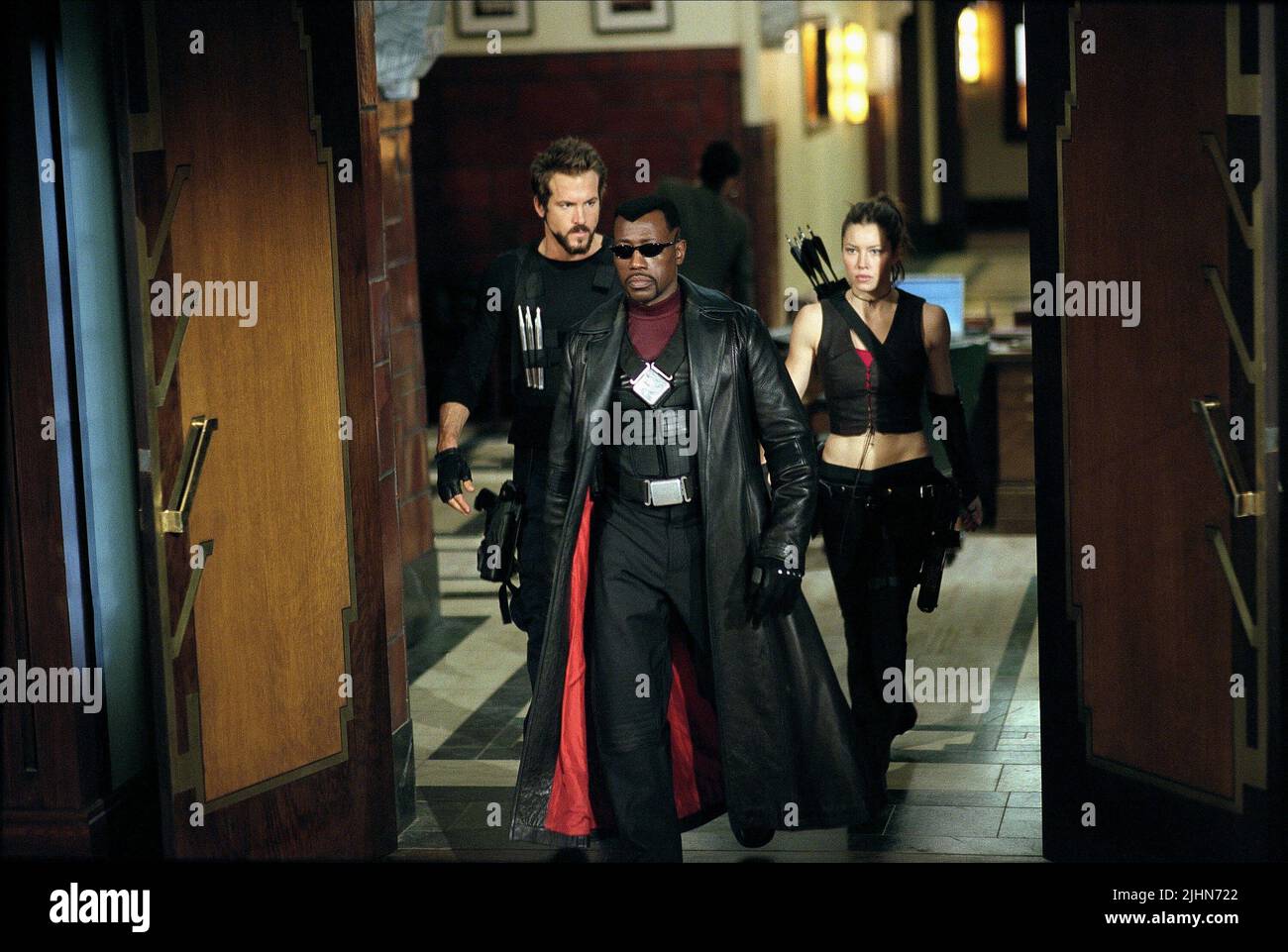 RYAN REYNOLDS, WESLEY SNIPES, JESSICA BIEL, BLADE: TRINITY, 2004 Stock Photo - Alamy